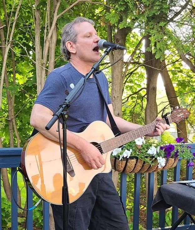 chris newell - The Main Moose